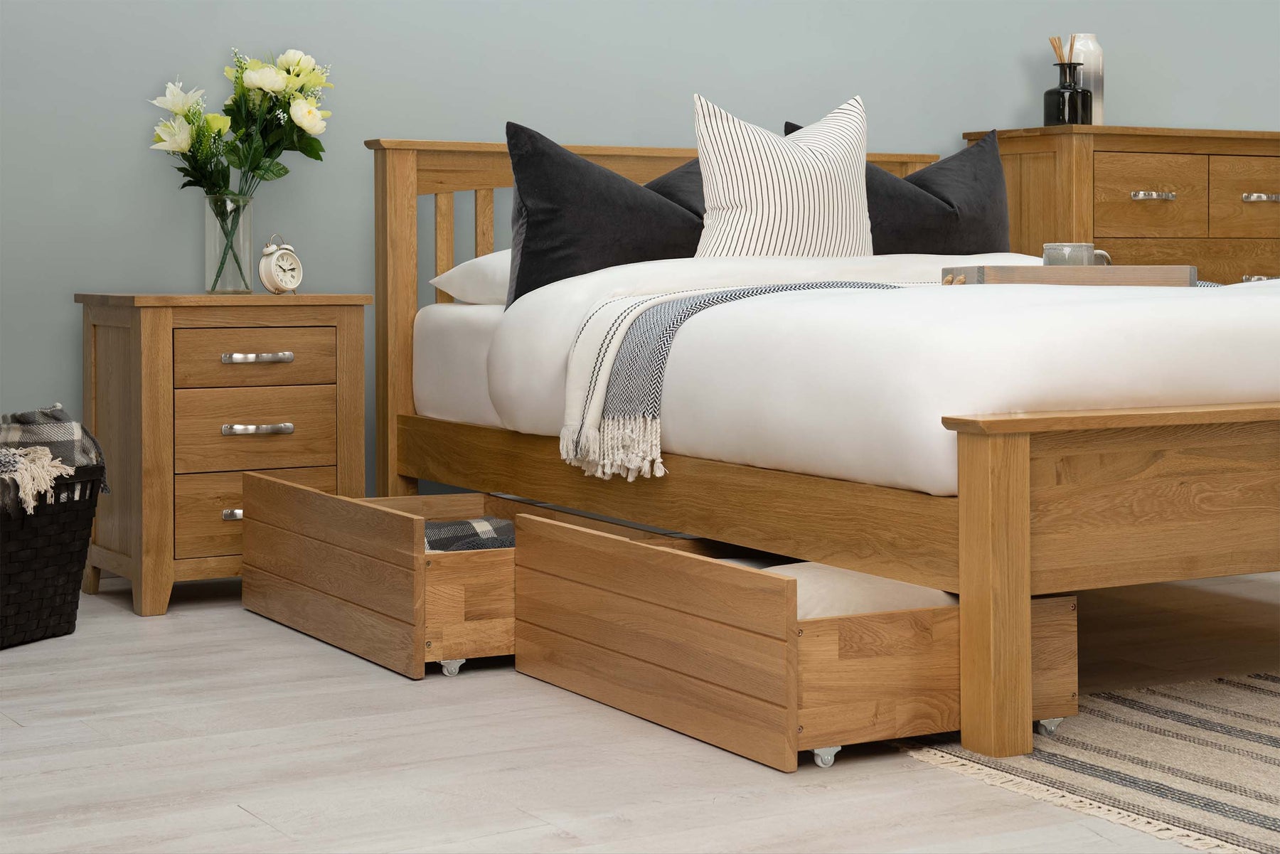 Boston Solid Natural Oak Bed Frame - Low Foot End - 5ft King Size – The ...