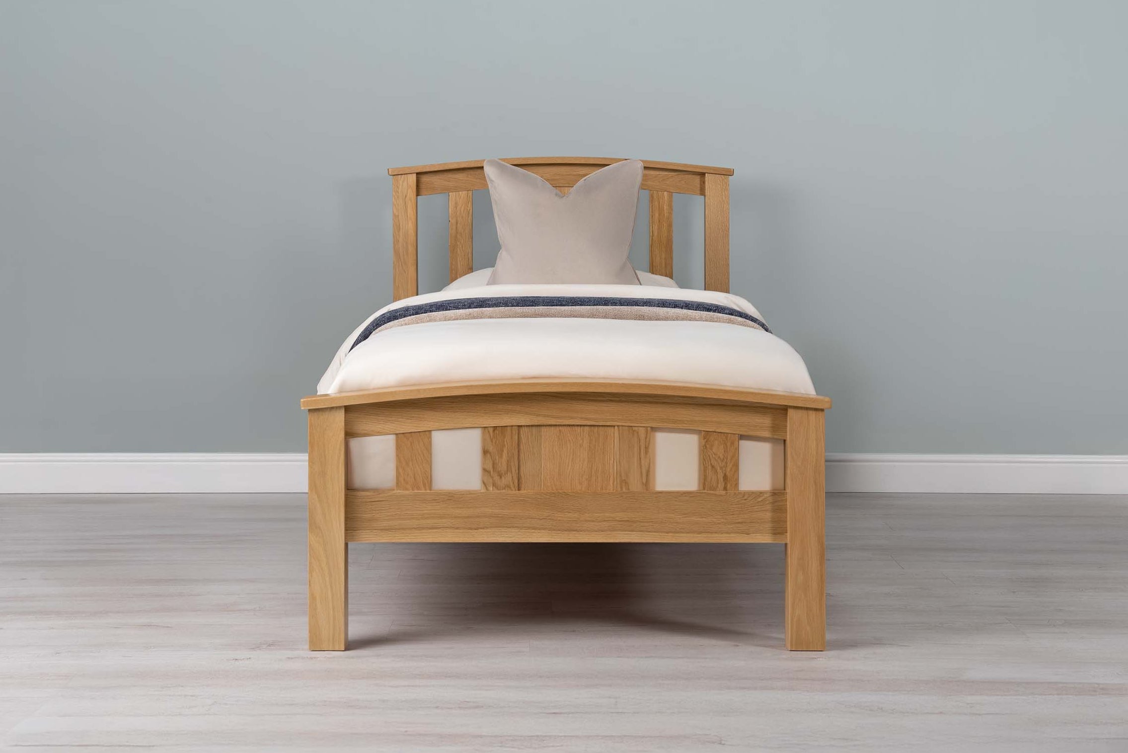 Royal oak beds store