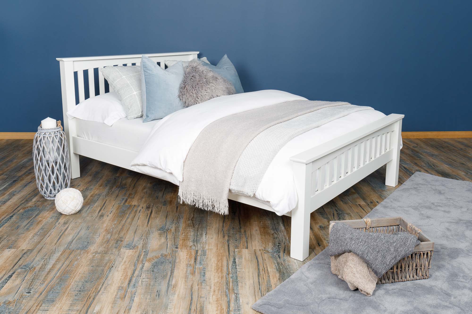 Boston Soft White Solid Wood Bed Frame - 5ft King Size – The Oak Bed Store